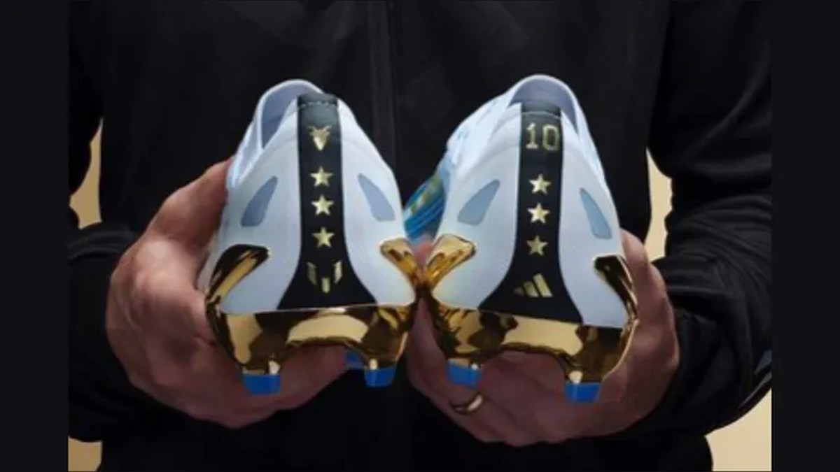 ¿Cuál es el detalle especial de los nuevos botines de Messi?